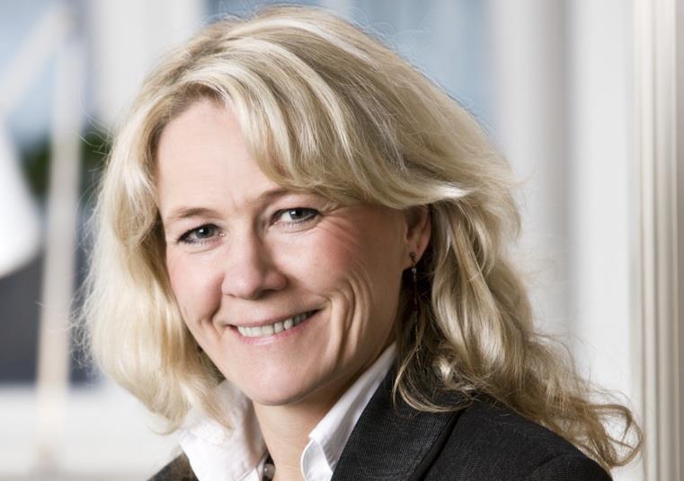 Breaking the glass ceiling for women in risk and insurance | Features ...